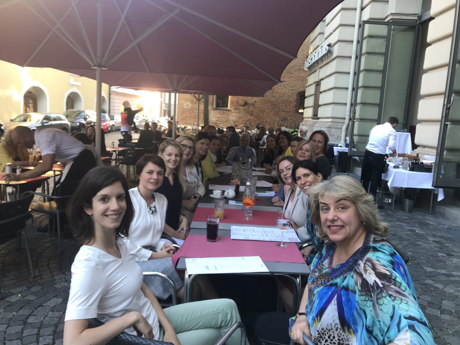 LEADING WOMEN Business Network - Veranstaltungen - LEADING WOMEN meetup ...